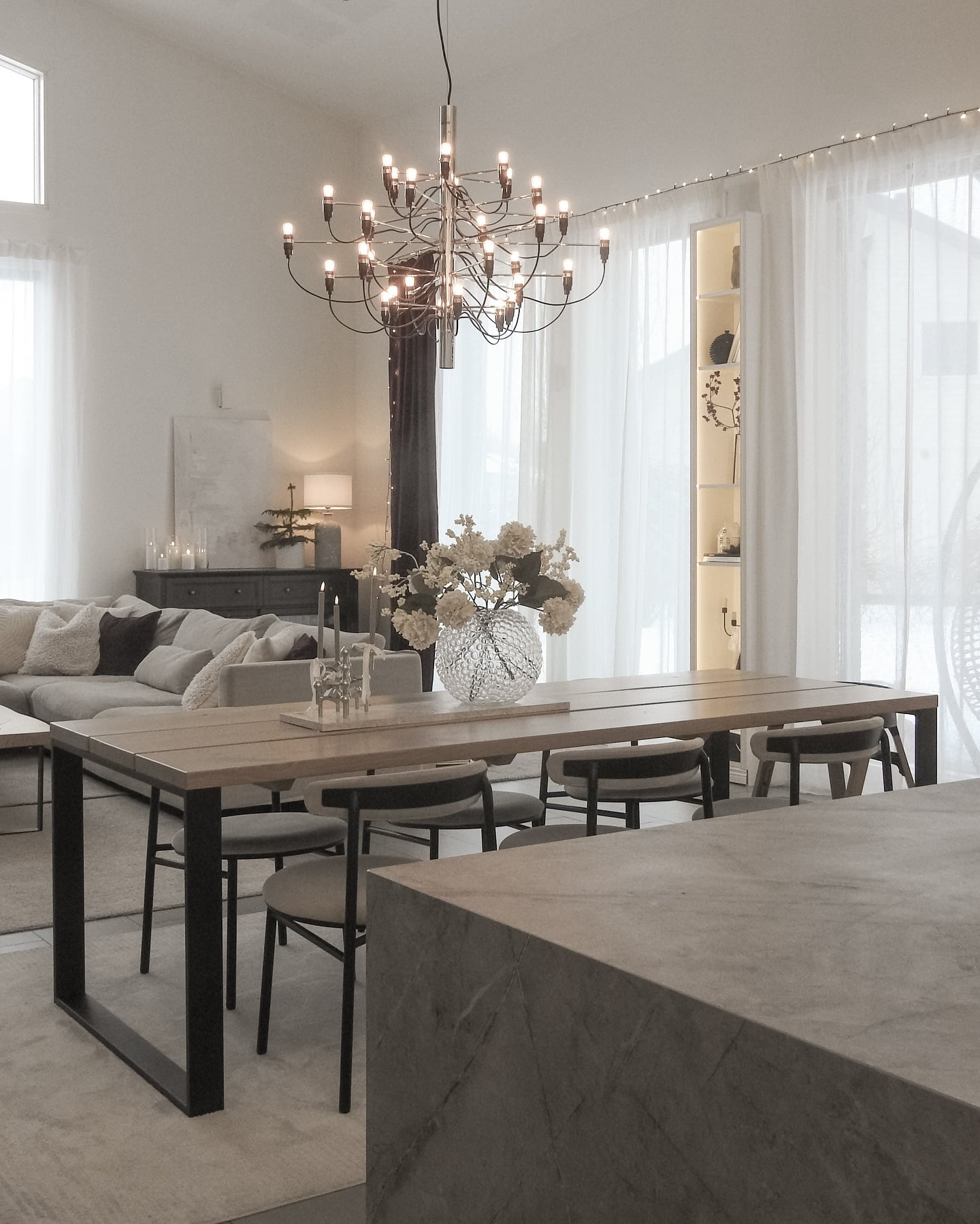 KOTI JA SISUSTUS • Huonekalut, design ja sisustustuotteet